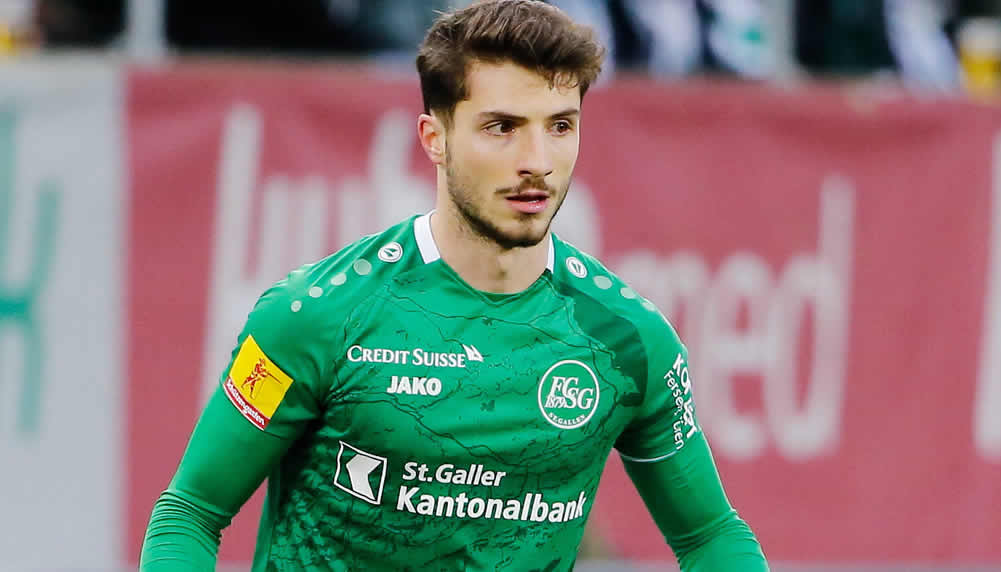 Yakin könnte Leonidas Stergiou in wenigen Tagen an die Schweiz binden