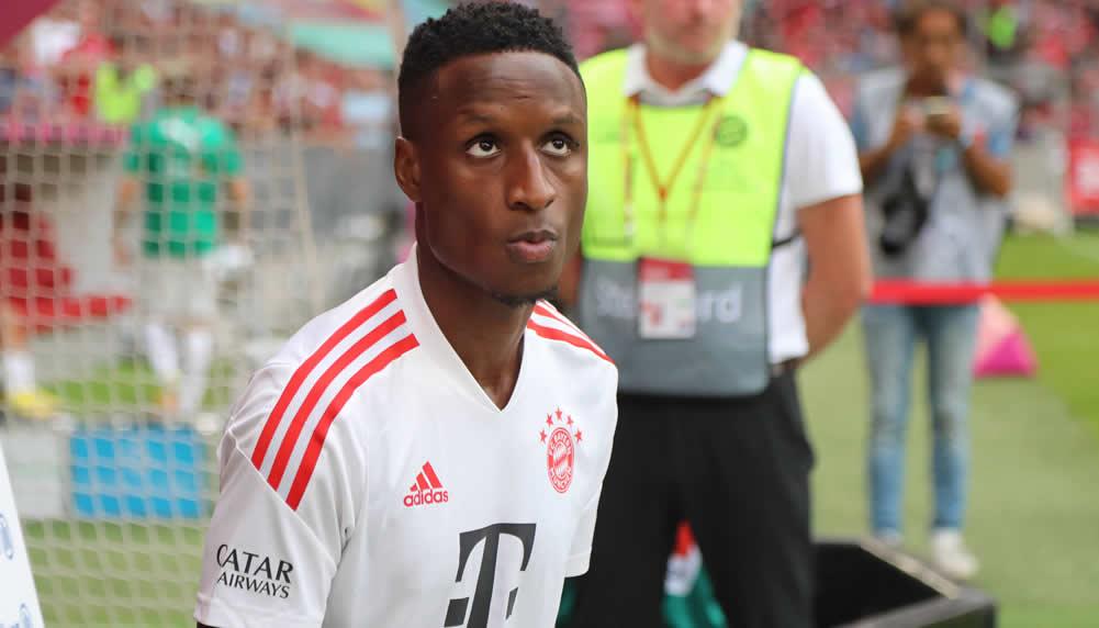 Bayern-Profi Bouna Sarr kann nach Knie-OP wieder trainieren