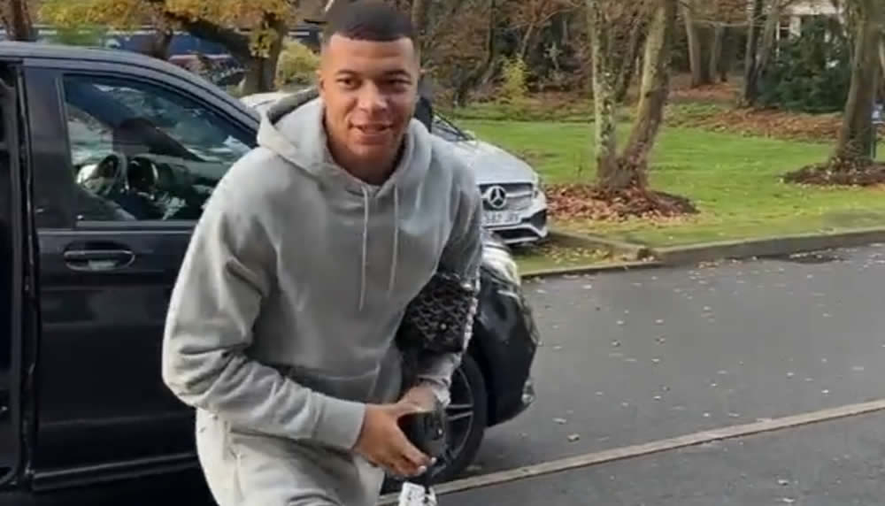 Mbappé hat das Training bei PSG bereits wieder aufgenommen