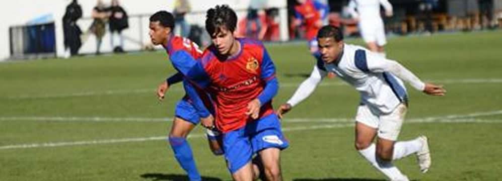 FC Basel exklusiv: FCB stattet Fabio Di Brizzi mit neuen Vertrag aus