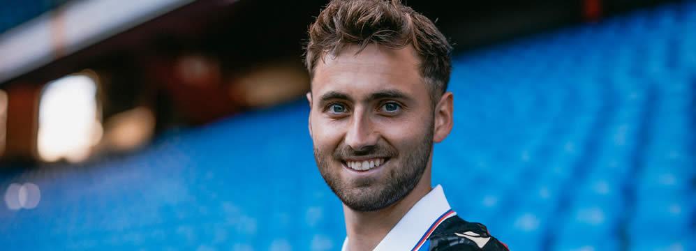 Fix: Der FC Basel angelt sich Wunschspieler Dominik Schmid