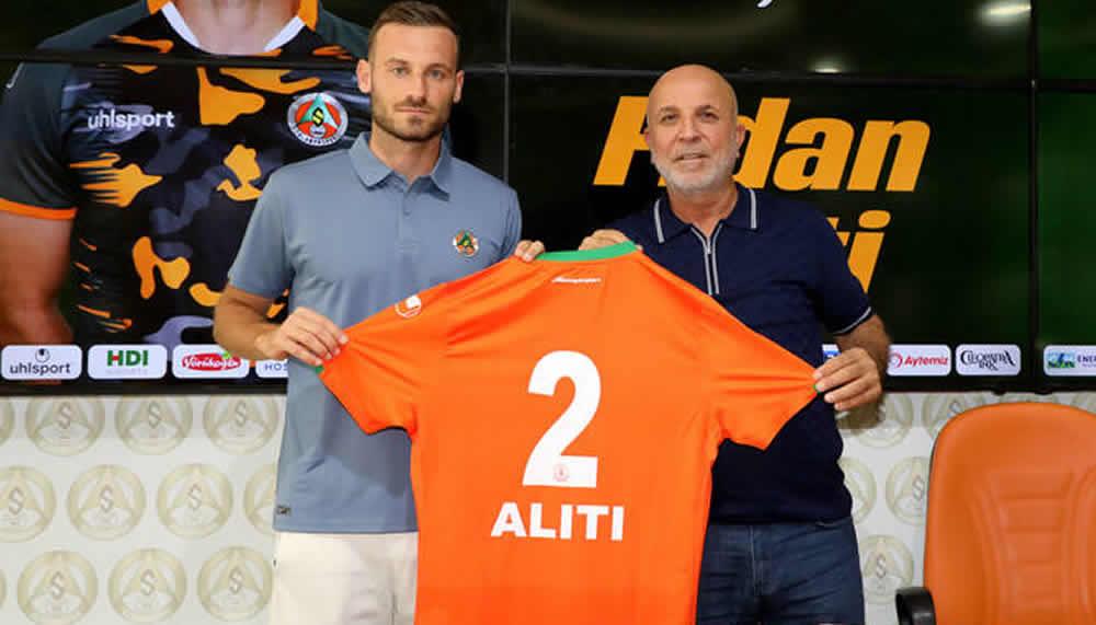 Perfekt: FCZ-Verteidiger Fidan Aliti wechselt in die Türkei
