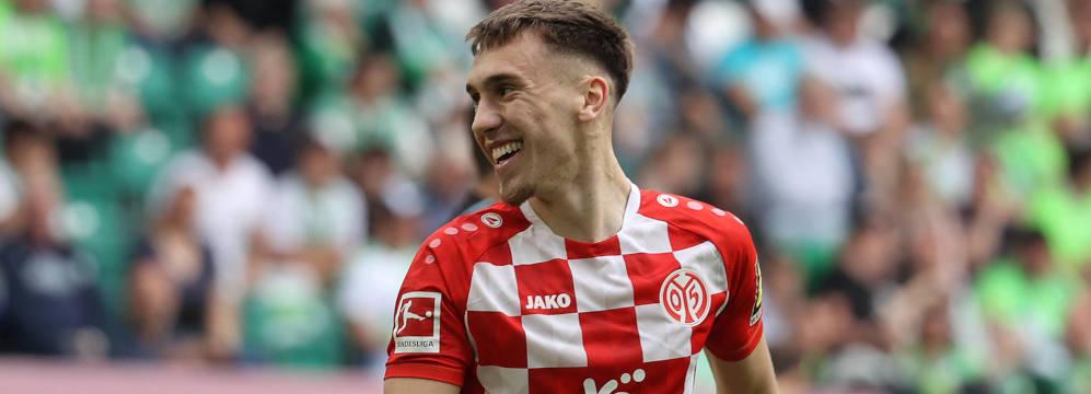 Die Bayern sprechen mit Shooting Star Brajan Gruda